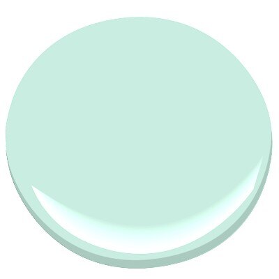 Benjamin Moore Cool Breeze